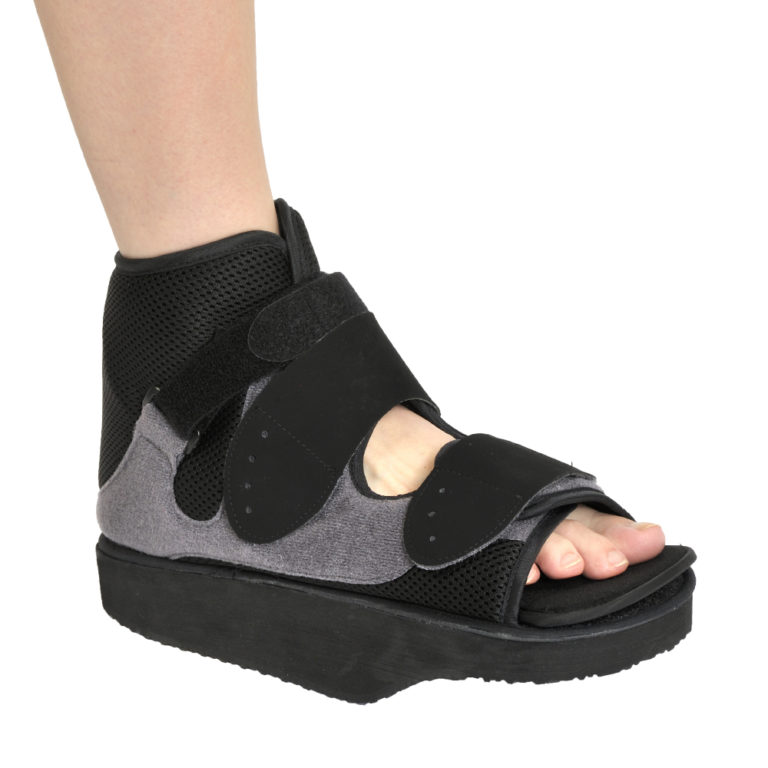 597 Dynamic Forefoot Offloading Shoe – Ortho Active