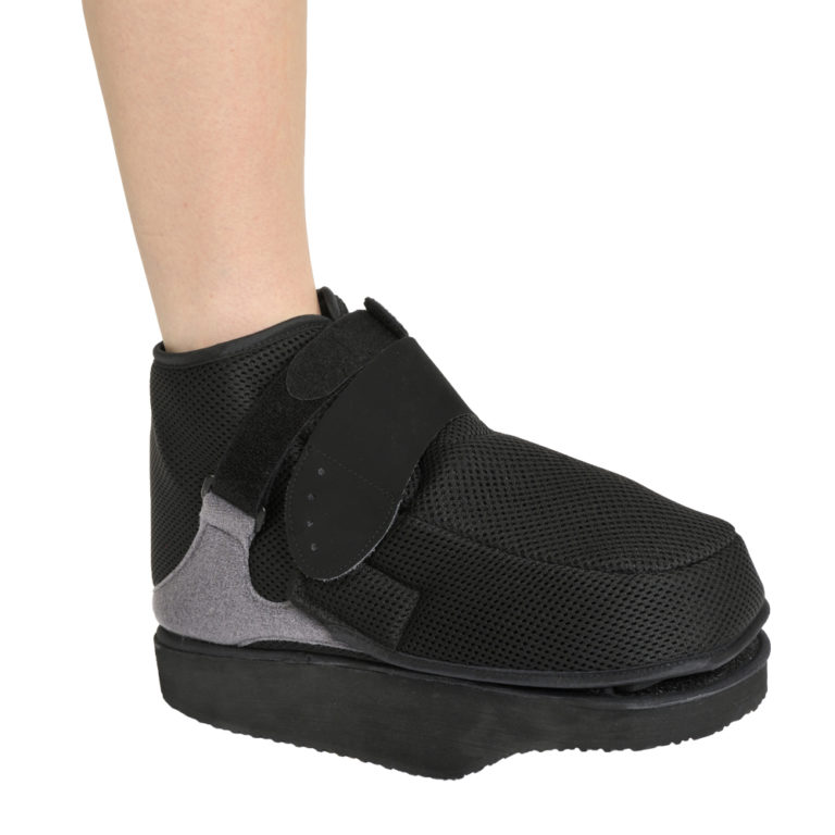 597 Dynamic Forefoot Offloading Shoe - Ortho Active